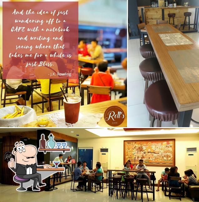Roll's CAFÉ cafe, Naga - Restaurant reviews