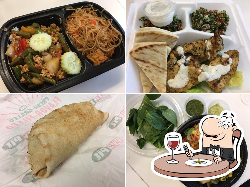 Fooda, 100 Galleria Pkwy in Atlanta - Restaurant reviews