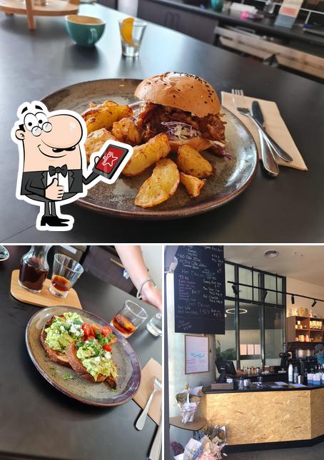Cafe Chapter 4, Braddon - Restaurant menu, prices and reviews