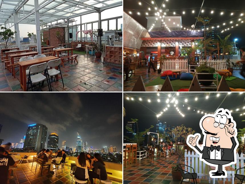 Restaurante Langit Seduh Rooftop, Central Jakarta - Opiniones del ...