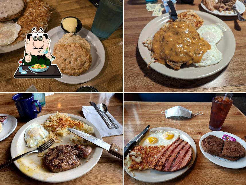 Huckleberry Square in Burien - Restaurant menu and reviews