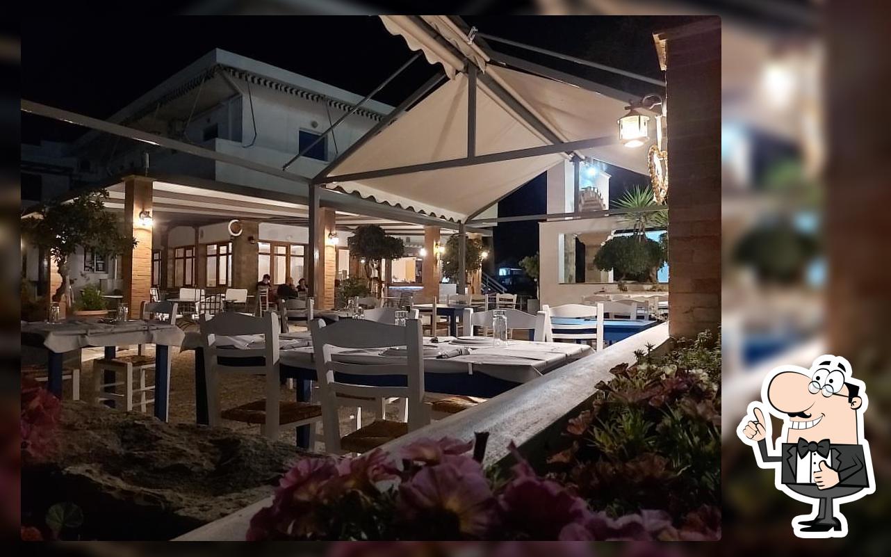 Find the best place to eat in Paralia Agias Fotinis, spring 2024 ...