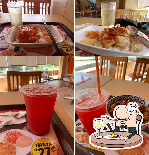 Yoshinoya Kudus Extension Mall restaurant, Kudus - Restaurant reviews