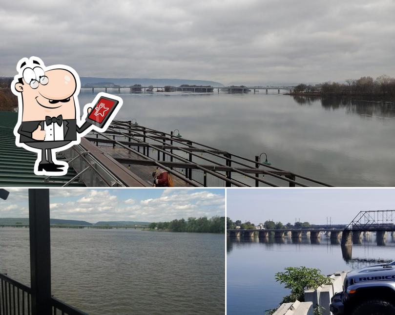 Duke's Riverside Bar & Grille, Wormleysburg - Restaurant menu, prices ...