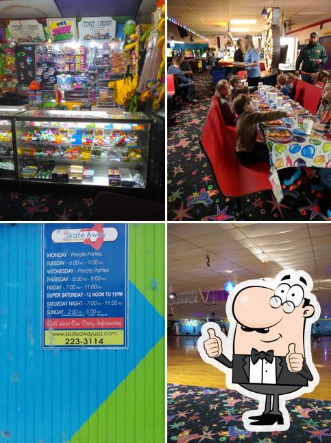 Skate Away USA in Greenwood - Restaurant reviews