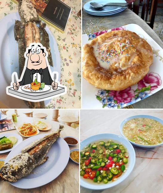ร้านอาหารแป๊ะฮก restaurant, Tha Chang - Restaurant reviews