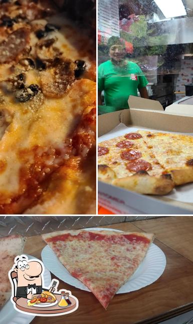 Uptown Pizza, 272 W 135th St in New York City - Restaurant menu and reviews