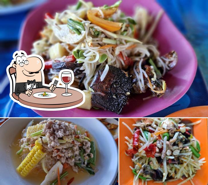 ร้านส้มตำโคราช สาขาบ่อล้อ, Mae Chao Yu Hua - Menú del restaurante ...