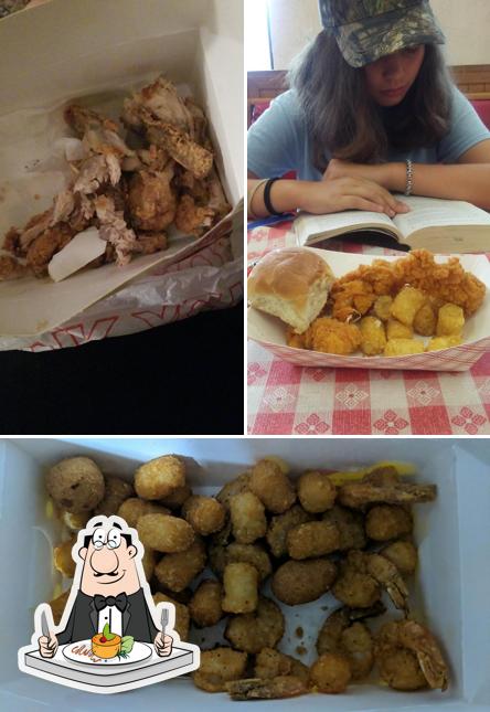 Hart's Fried Chicken, 732 Saraland Blvd S in Saraland - Restaurant menu ...