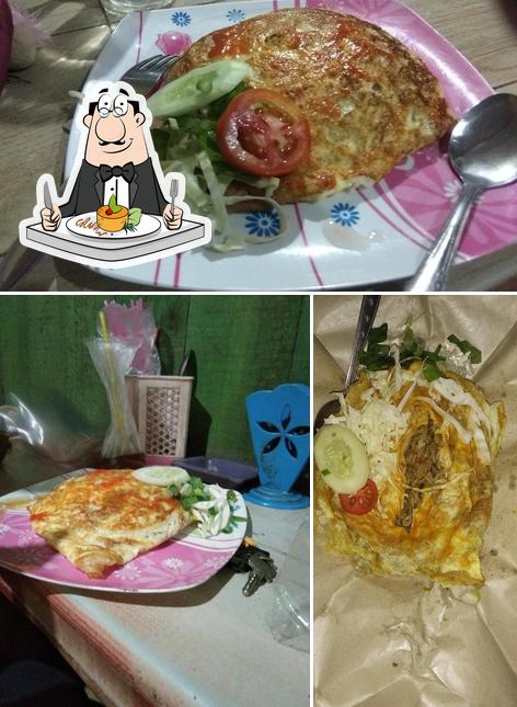 nasi Goreng & Mie Goreng Pataya, Kendal - Restaurant menu, prices and ...
