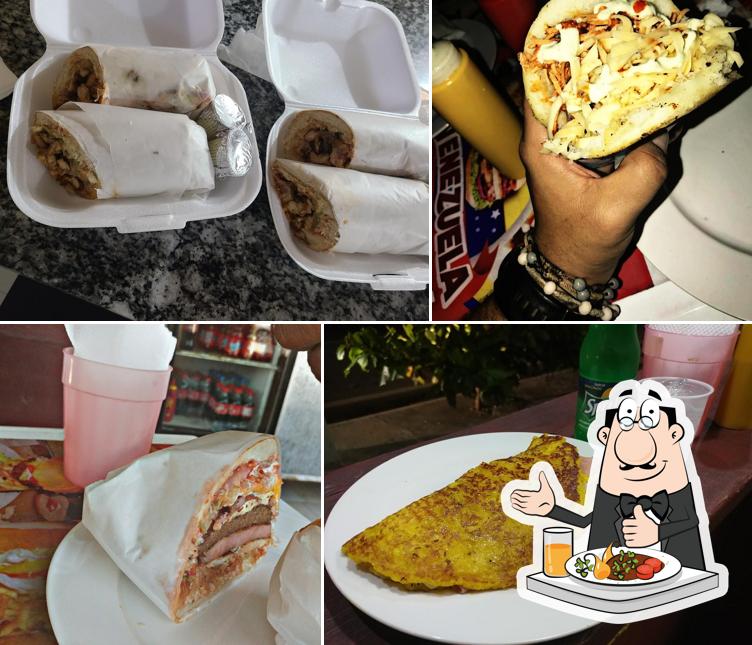 Restaurante Venezuela Burgers, Santiago De Los Caballeros, Santiago De ...