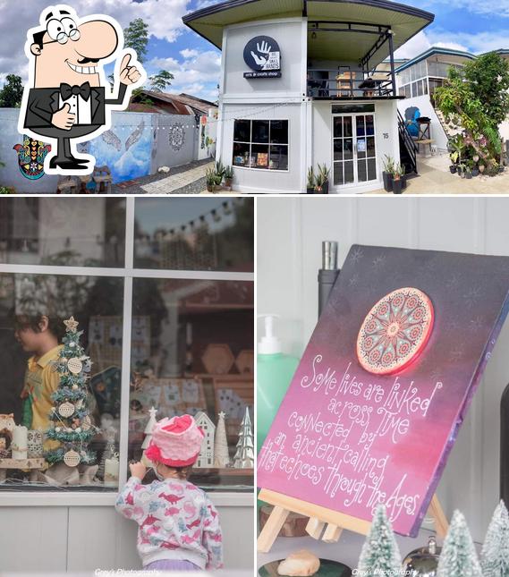 Big and Small Hands: Arts and Crafts Shop cafe, Davao City - Restaurant ...