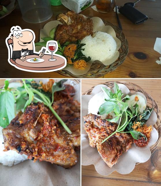 Ayam Panggang Kreweng "Dian Rahma" restaurant, Boyolali - Restaurant ...