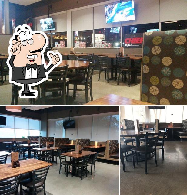 Hy-Vee Market Grille Express in Mission - Restaurant reviews