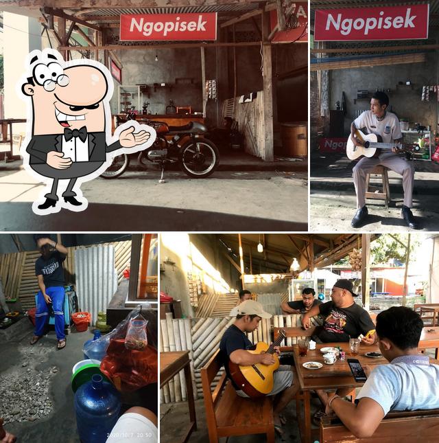 Ngopisek cafe, Paciran - Restaurant reviews