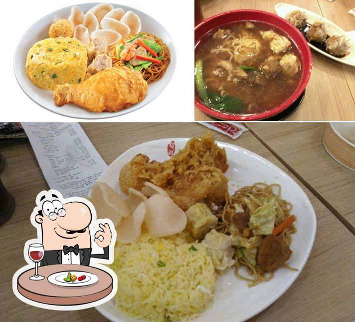 Chowking, Marikina, Santolan - Restaurant menu, prices and reviews