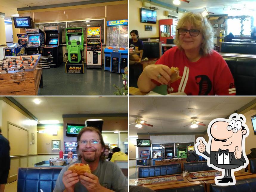 Parma Pizza and Grill, 1041 Haines Rd in York - Restaurant menu and reviews