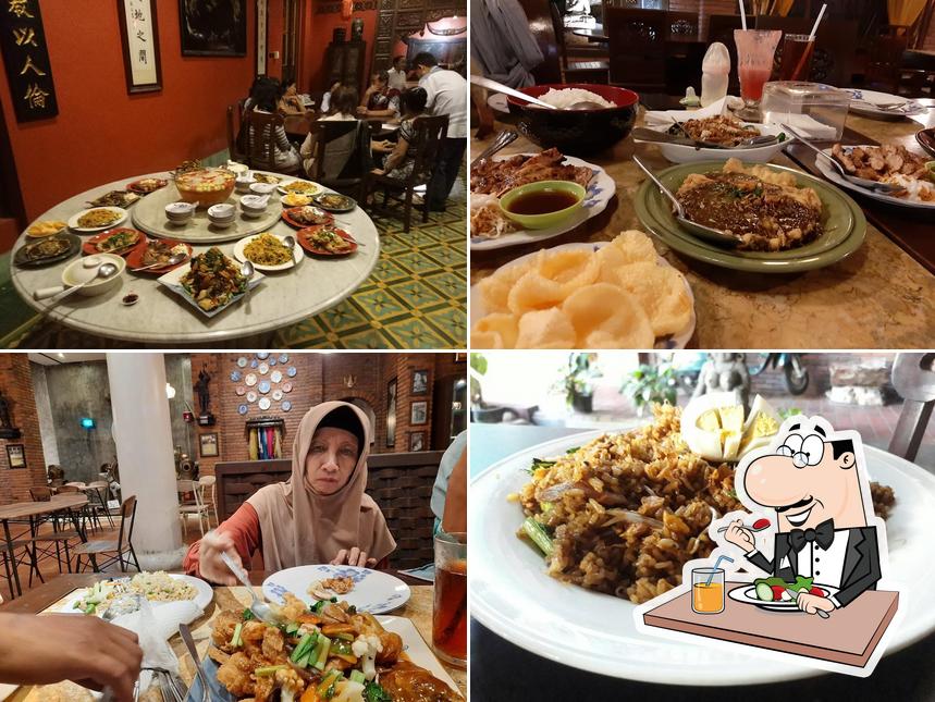 Tiga Dapoer Batavia restaurant, Tulungagung, Jl. Mastrip - Restaurant ...