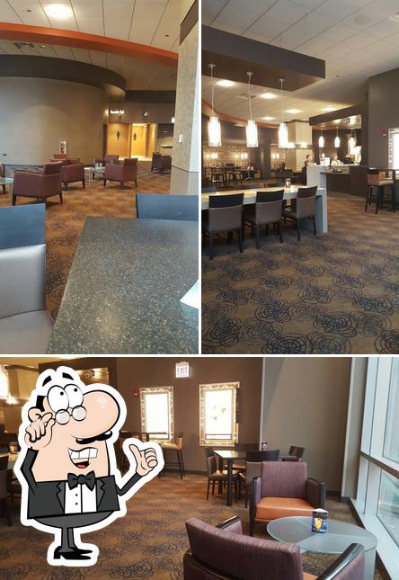 Mac Guffins Bar And Grill, Chicago - Restaurant menu, prices and reviews