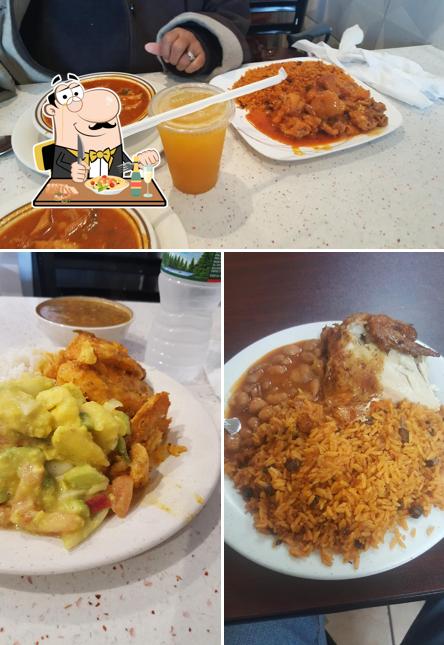 El Castillo del Pollo, 128-08 111th Ave in New York City - Restaurant ...
