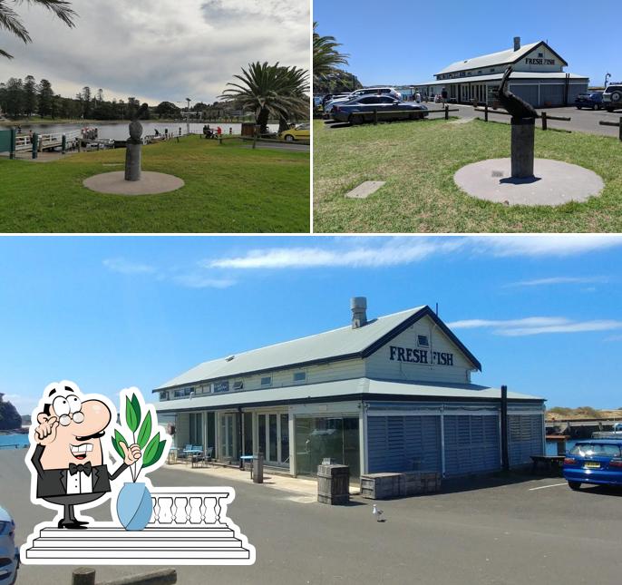 Neptune Cafe, The Old Cargo Shed, Wharf Road, Harbour in Kiama ...
