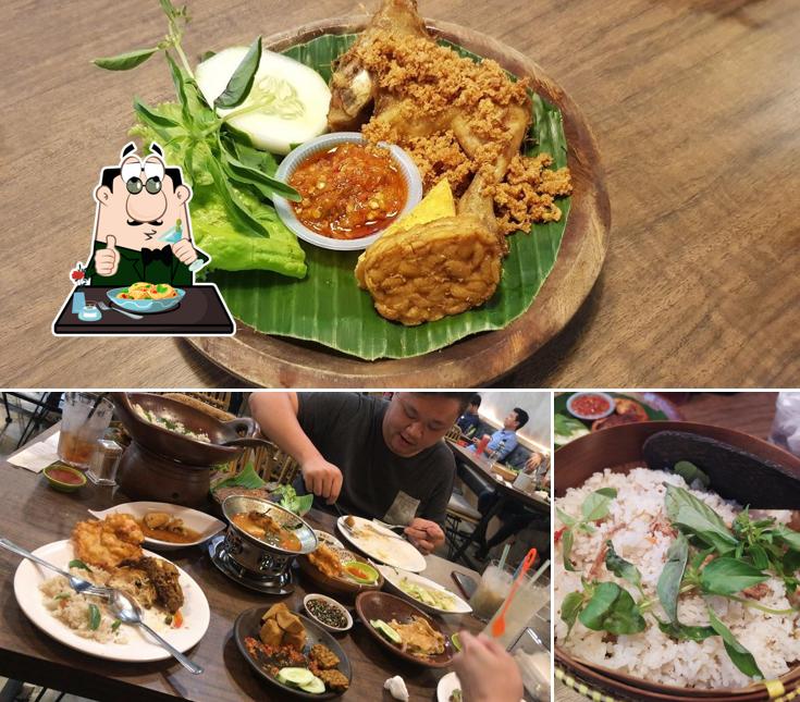 Restaurante Daun Pisang Resto Grand Batam Mall, Batam - Opiniones del ...