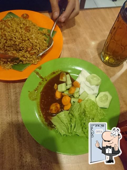 Nasi Goreng Gila Mas Roni restaurant, West Jakarta - Restaurant reviews
