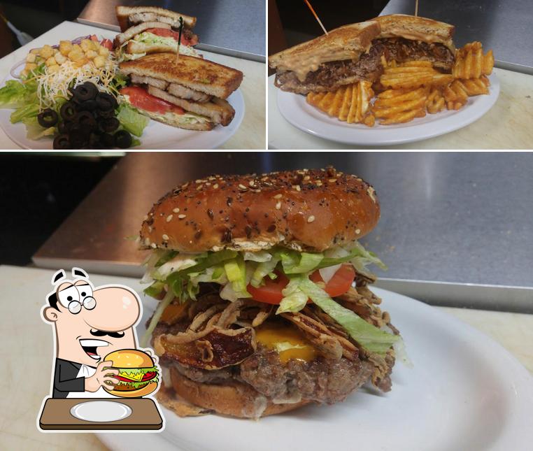 Pla-Mor Bar & Grill, Maple Valley - Restaurant menu, prices and reviews