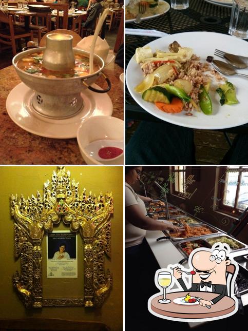 Araya's Place, Bellevue - Restaurant menu, prices and reviews