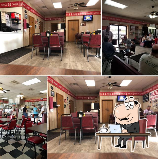 Mobley's Sandwich Shop, Blackshear - Restaurant menu, prices and reviews