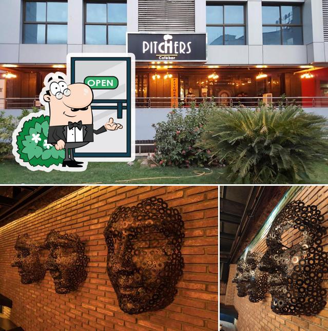 Pitchers Cafe Bar, Indore, 4-5 - Restaurant menu and reviews