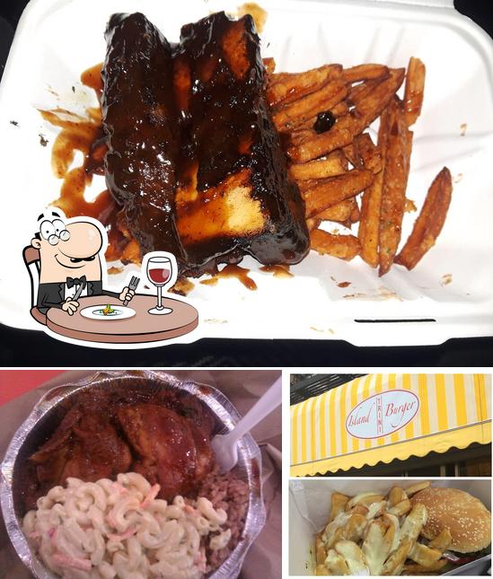 Island Burger, 915 Utica Ave in New York City - Restaurant menu and reviews