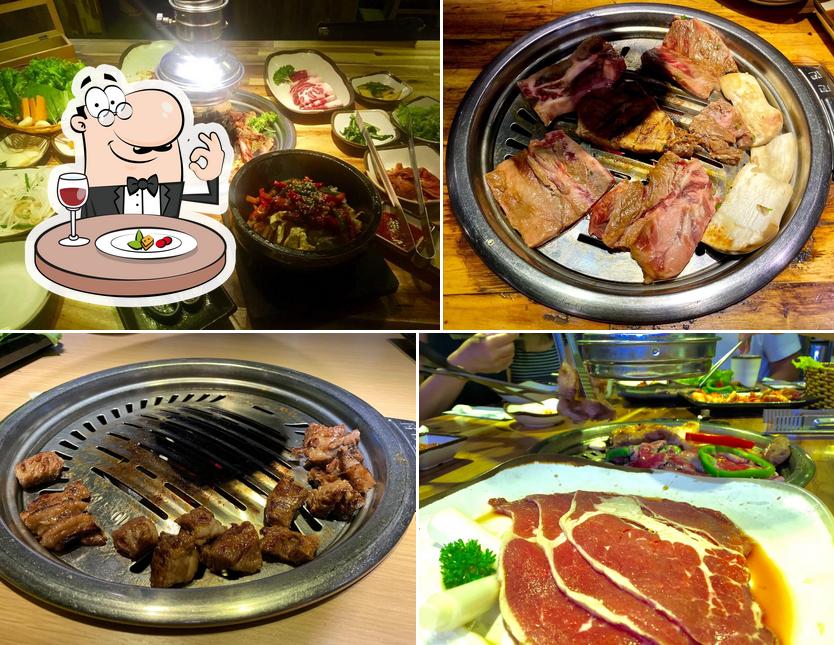 Delicious food delivery in Thuận An