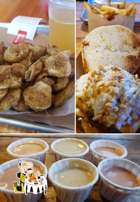 Hat Creek Burger Company in Round Rock - Restaurant menu and reviews