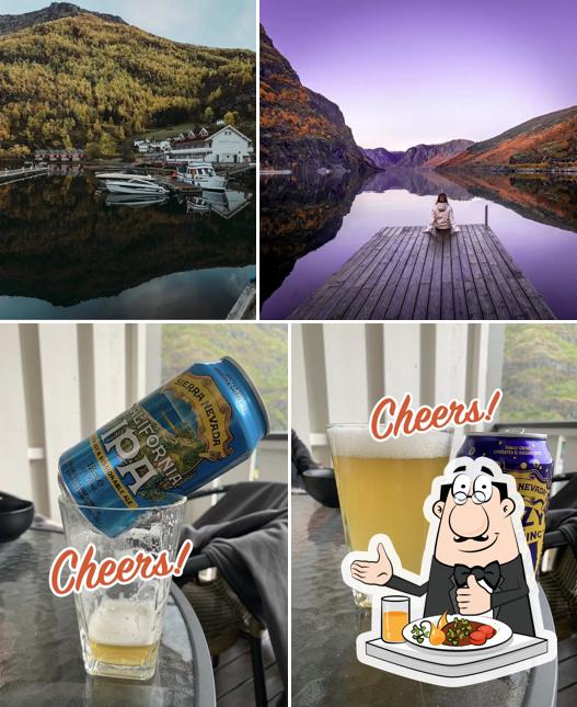 Top 5 restaurants in Flåm, november 2024 - Restaurant Guru