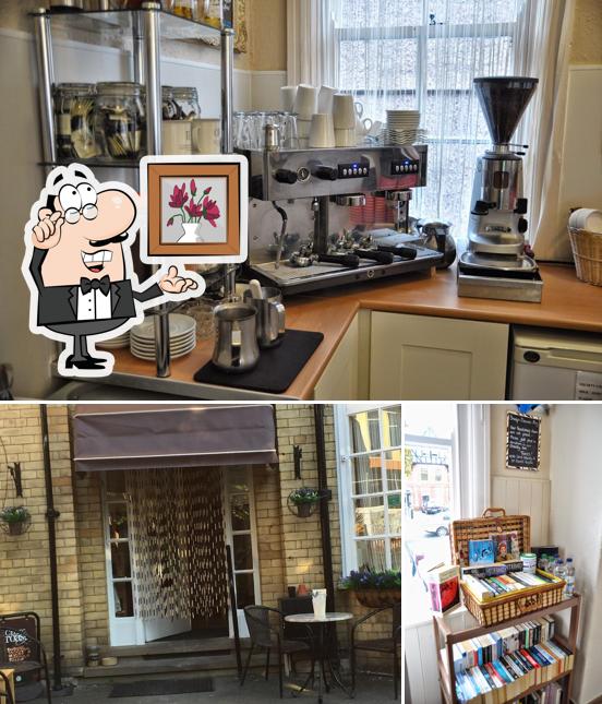 Corner Cupboard in Colwyn Bay - Restaurant reviews
