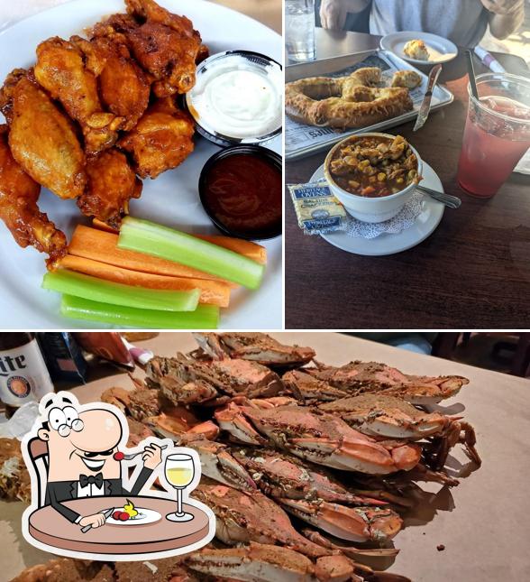 Skipjack's Crab Deck, Middle River - Restaurant menu, prices and reviews