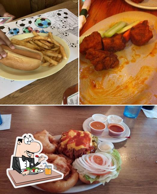 Dogs R Us Grill, Port Saint John - Restaurant menu, prices and reviews