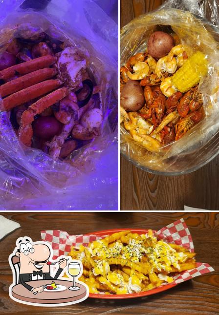 Rockin' Crab Seafood & Bar, Fayetteville - Restaurant menu, prices and ...