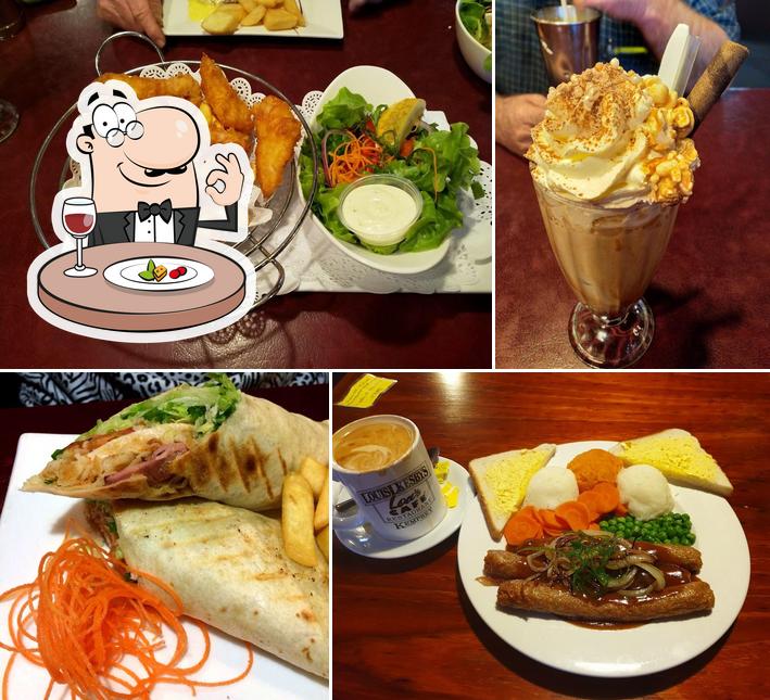 Lou's Cafe Restaurant, 7 Belgrave St in Kempsey - Restaurant menu and ...