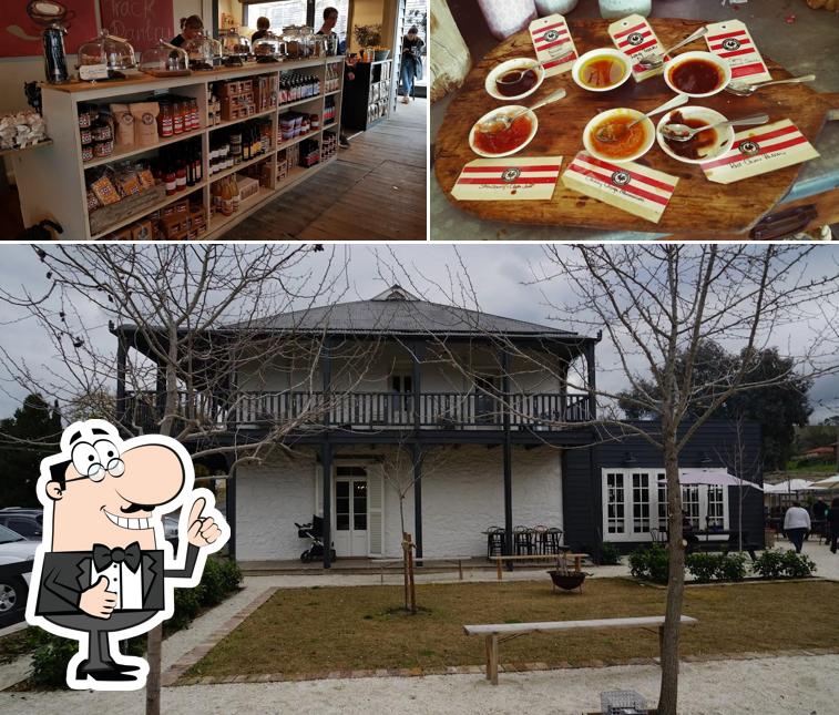 Long Track Pantry in Jugiong - Restaurant menu and reviews