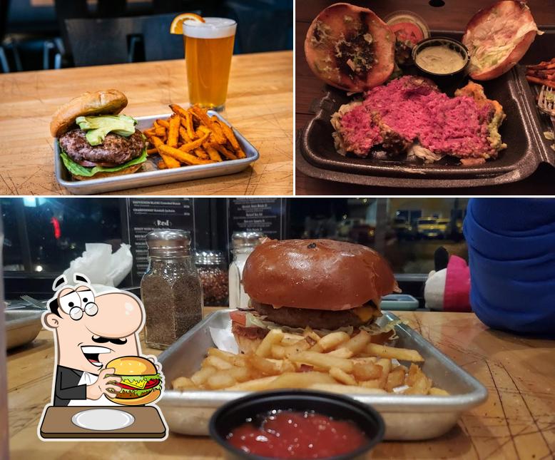 Christo's Restaurant & Bar in Wallingford - Restaurant reviews