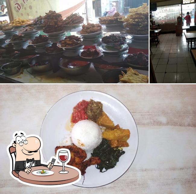 Ganto Minang Masakan Padang restaurant, Depok - Restaurant reviews