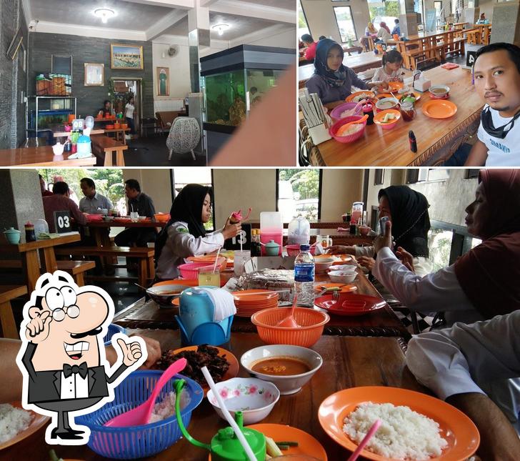 Ayam Goreng Mega, Mabuun - Restaurant menu, prices and reviews