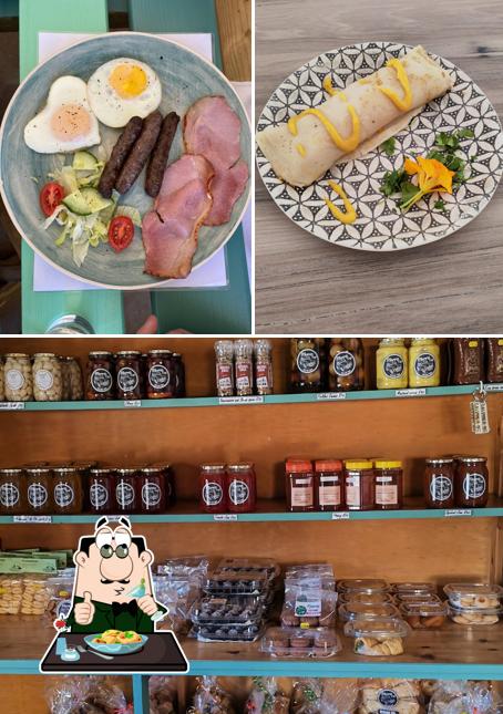 Morris Cafe, Calvinia - Restaurant menu, prices and reviews
