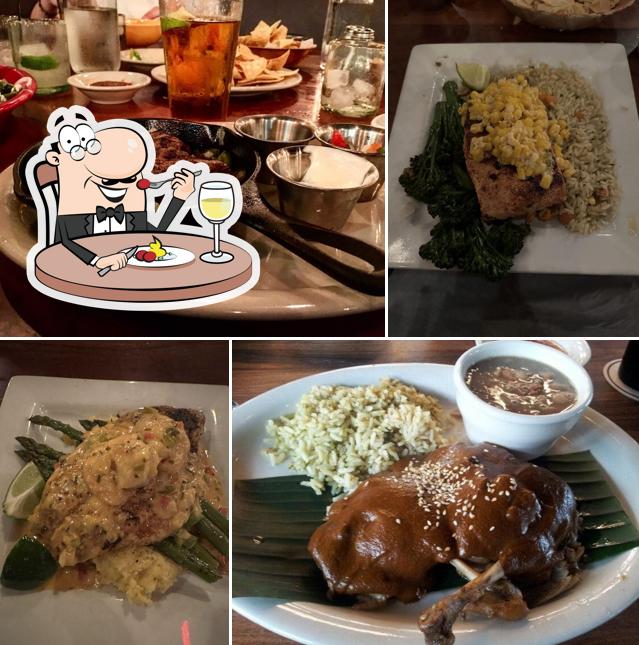 El Monumento in Georgetown - Restaurant menu and reviews