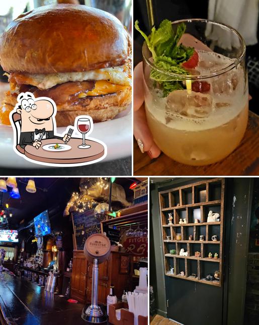 The Green Door Tavern in Chicago - Restaurant menu and reviews