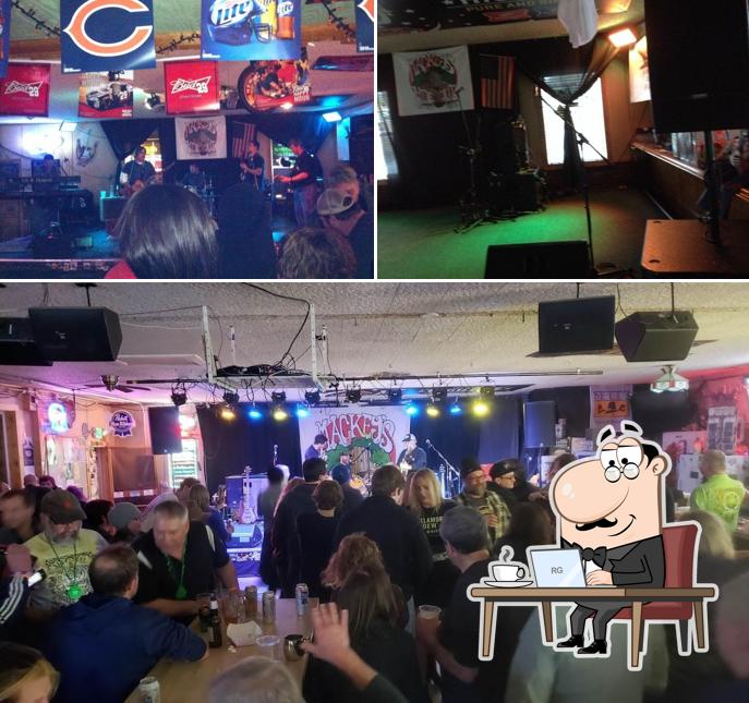 Mackey's Hideout, McHenry - Restaurant menu, prices and reviews