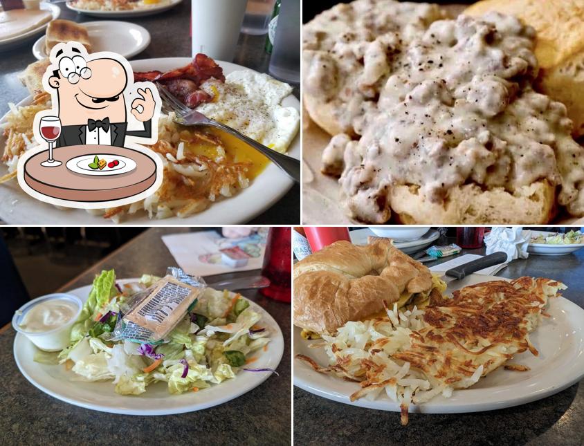 Country Rose Café in Tacoma - Restaurant menu and reviews