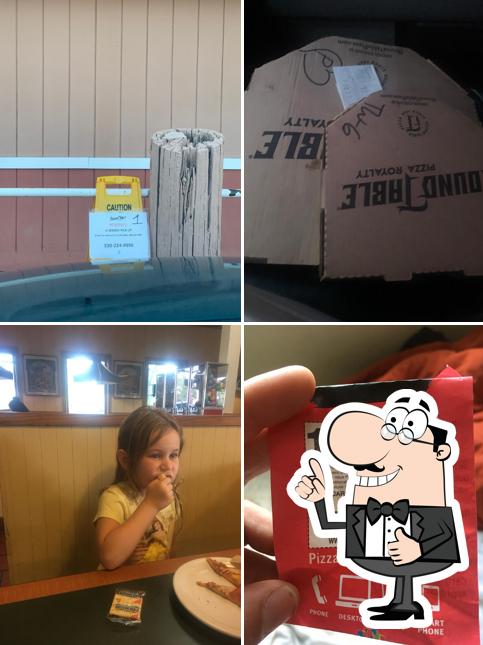 Round Table Pizza, 121 Hartnell Ave in Redding - Restaurant menu and ...